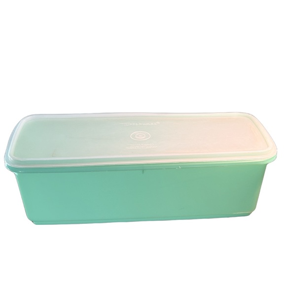 Tupperware | Kitchen | Jade Green 2 Piece Bread Keeper | Poshmark